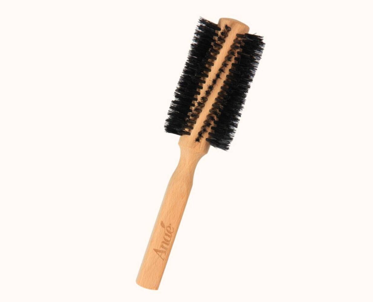 Brosse cheveux ronde en bois et sanglier | Greenweez